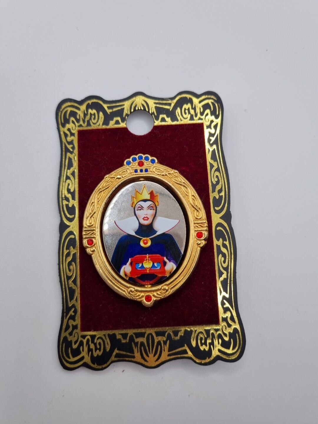 Rare Evil Queen Pin Liberty Logo NYC Limited Edition - Etsy