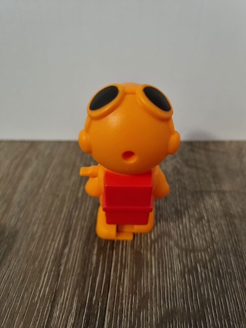 Peanuts Snoopy Moonwalk Wind up Toy See Video. 3 - Etsy