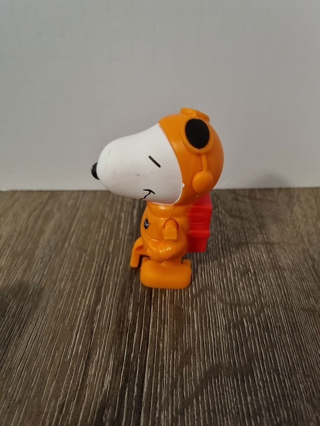 Peanuts Snoopy Moonwalk Wind up Toy See Video. 3 - Etsy