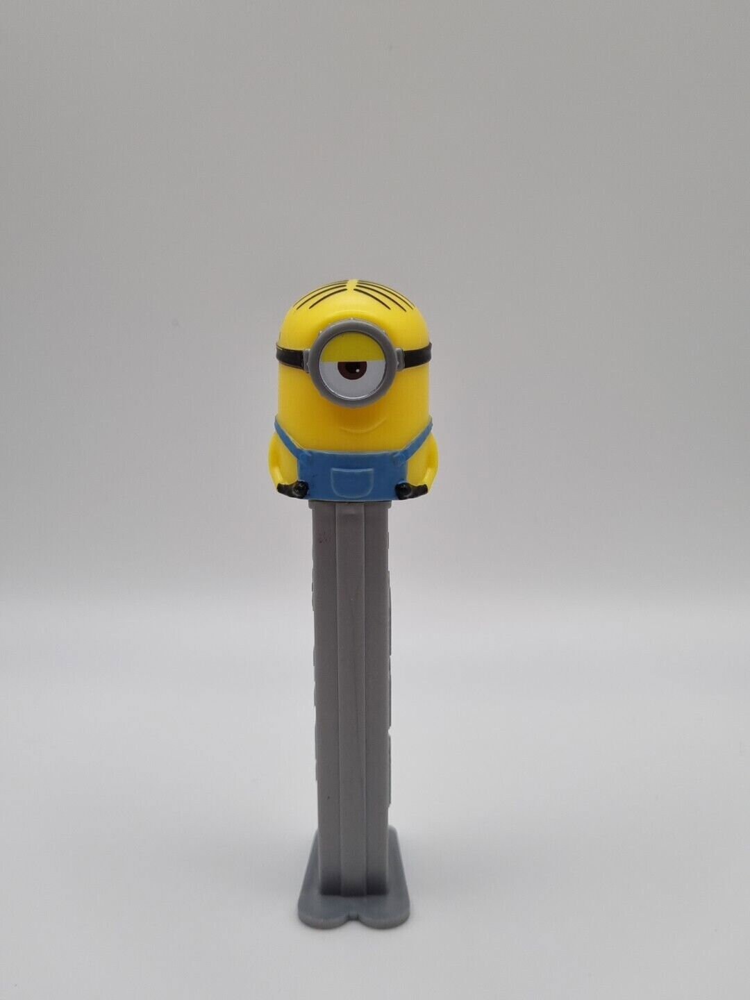 2020 PEZ Candy & Dispenser Despicable Me Stuart Illumination Minions - Etsy