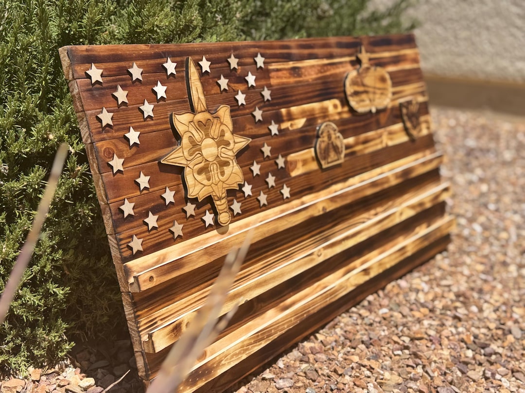 Custom Military Wood Flag Challenge Coin Holder | Personalized Badge ...