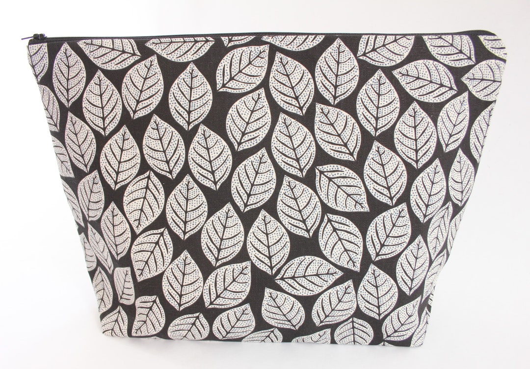 Large Zipper Pouch, Sweater Knitting Bag With Interior Pocket, Modern ...