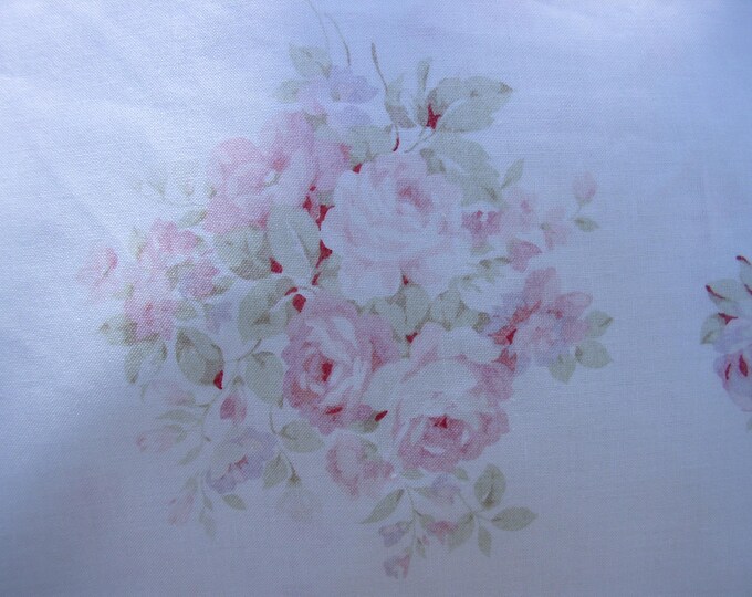 Lecien Durham Quilt Collection Faded Rose Motifs on Cream Cotton Fabric ...
