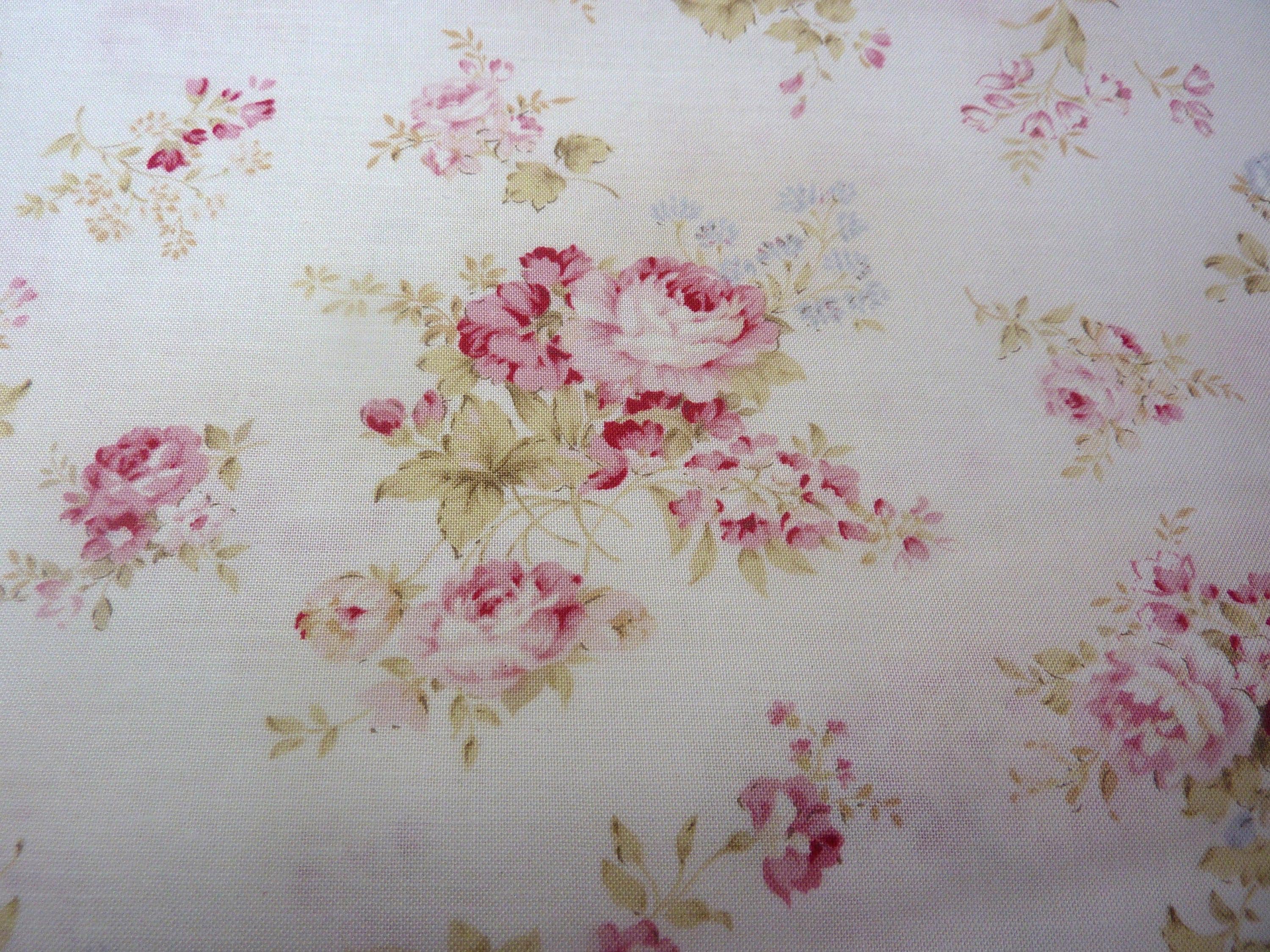 Quilt Gate Mary Rose Fabric: Bavarian Roses on Pinky Cream Cotton - Etsy