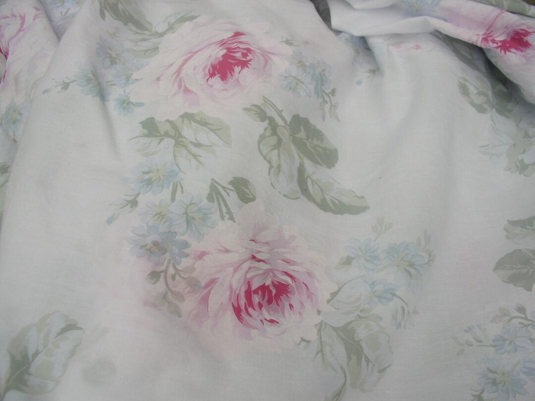 Shabby Chic Cotton Poplin Fabric Remnant: Rachel Ashwell Jubilee Ivory ...
