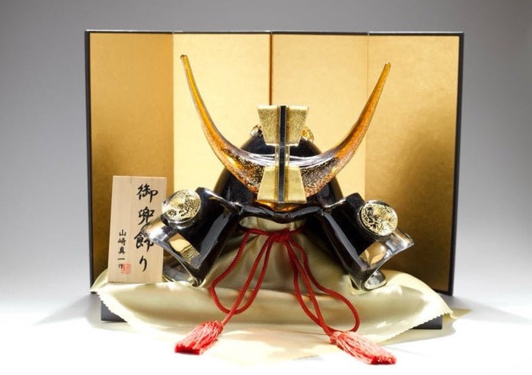 Handcrafted Glass Samurai Helmet Traditional Japanese Kabuto Ornament ...