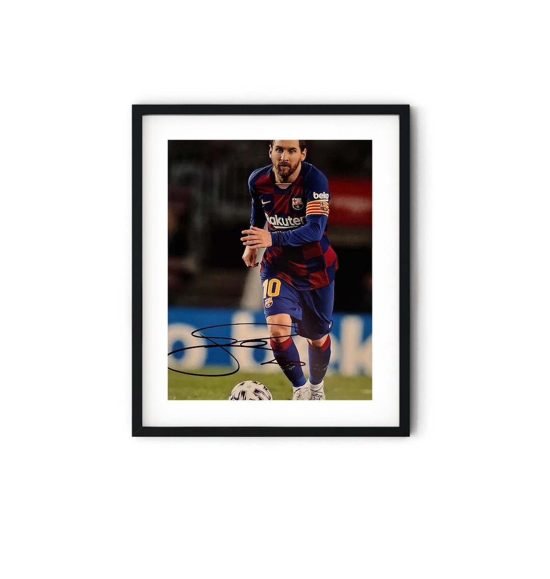 Lionel Messi Autographed Soccer Photo Official Club Legend Rare ...