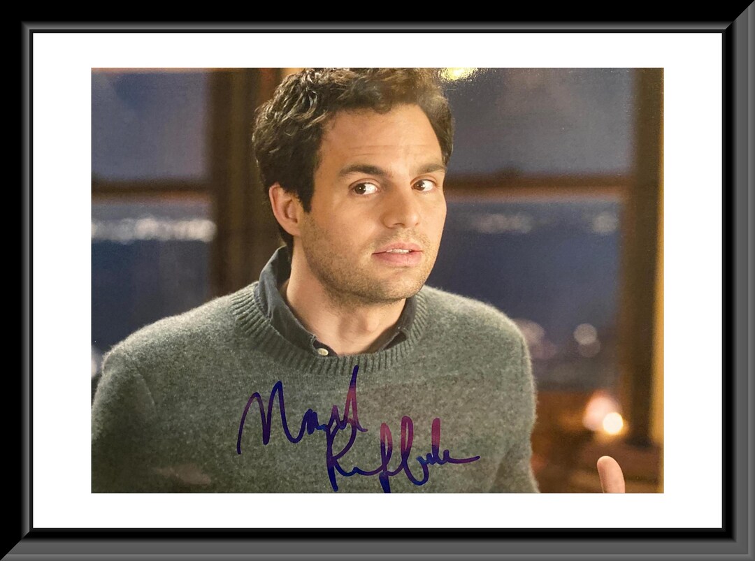 Mark Ruffalo Autographed Photo Genuine Signature Memorabilia - Etsy