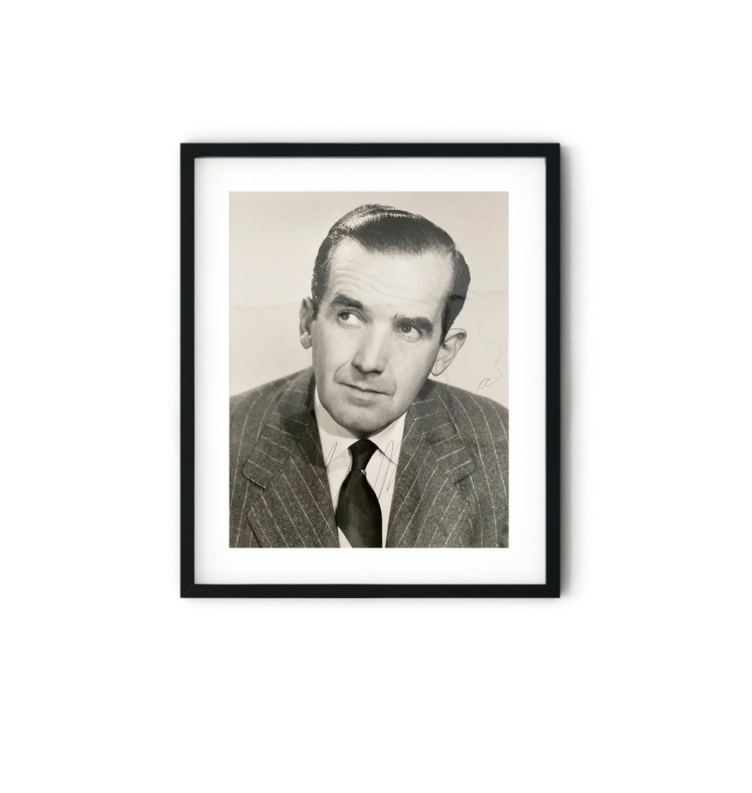 Edward R Murrow News Anchor Signed Photo Authentic Autograph - Etsy