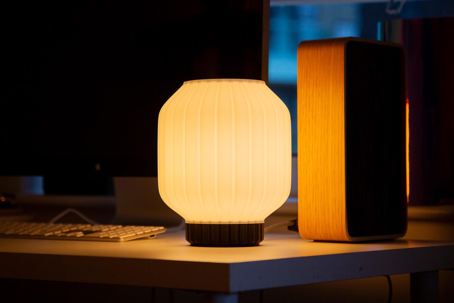 Lumos Maxima: Modern 3d-printed Bedside, Table, Desk, Office Lamp ...