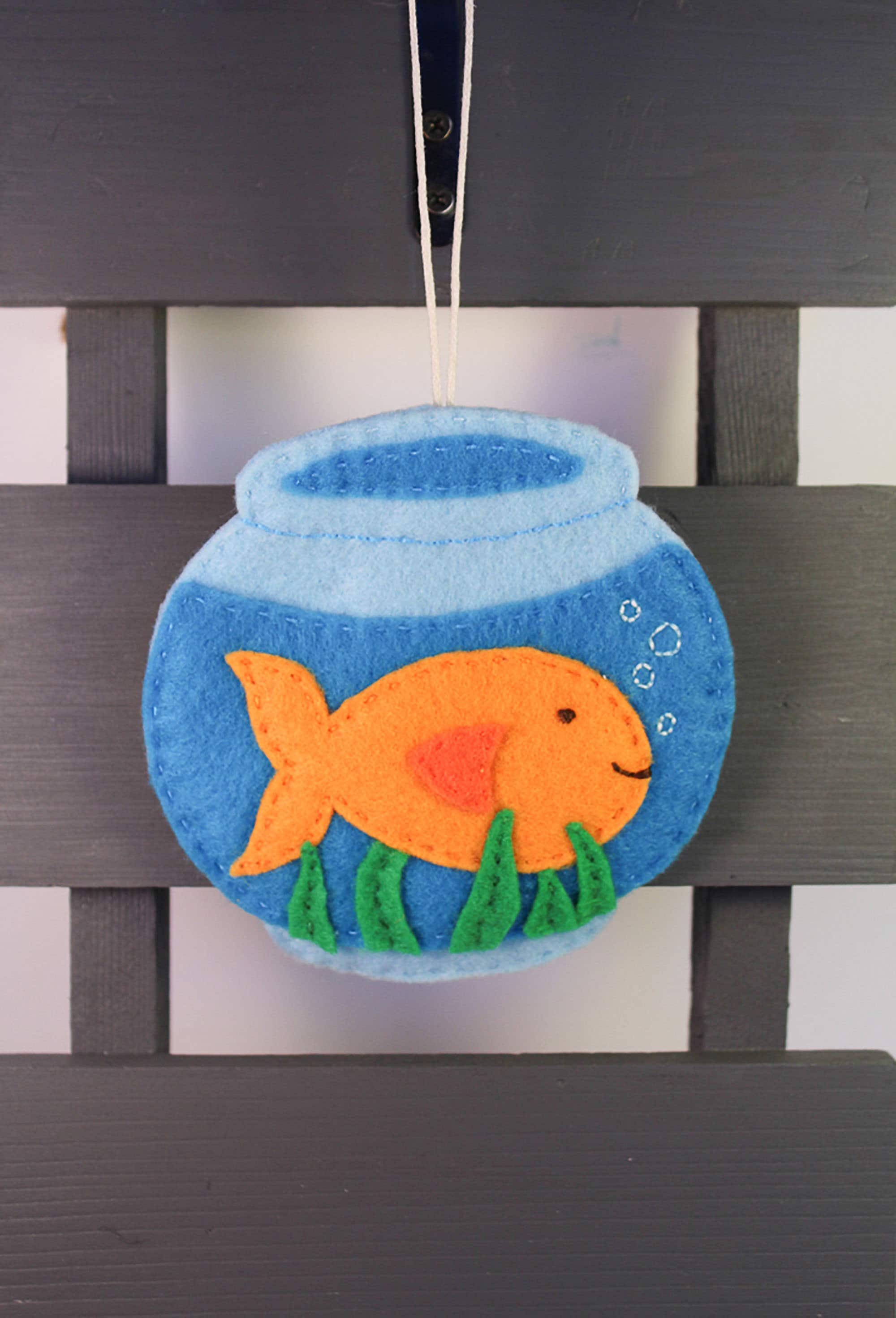 Cute Felt Goldfish Package Tie on Gift Card Money Holder Coworker ...