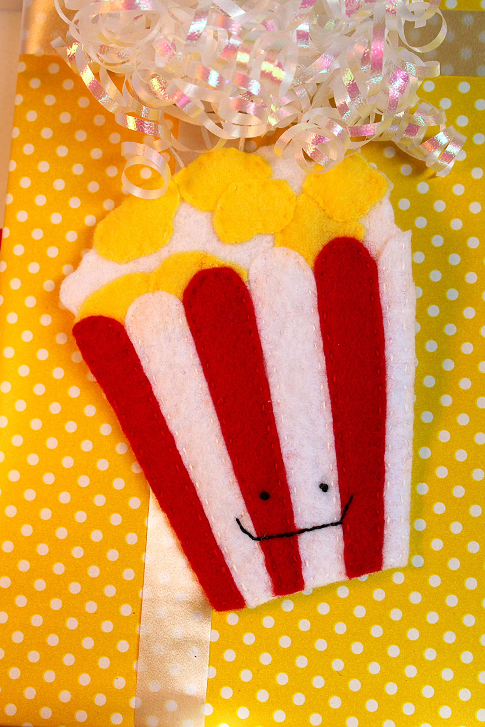 Popcorn Felt Ornament Package Tie on Gift Card Money Holder Christmas ...