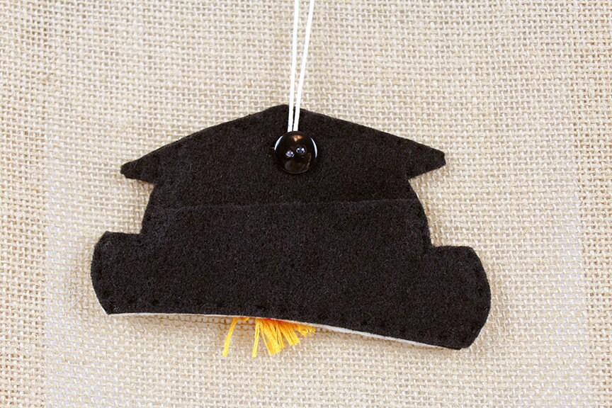 Graduation Cap Diploma Felt Ornament: Gift Card Holder Package Tie-on ...