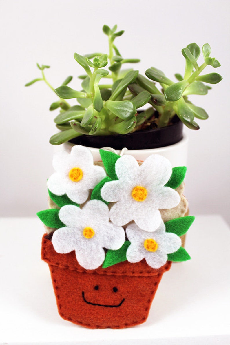 Flower Pot Daisies Felt Ornament: Gift Card Holder Package Tie-on - Etsy