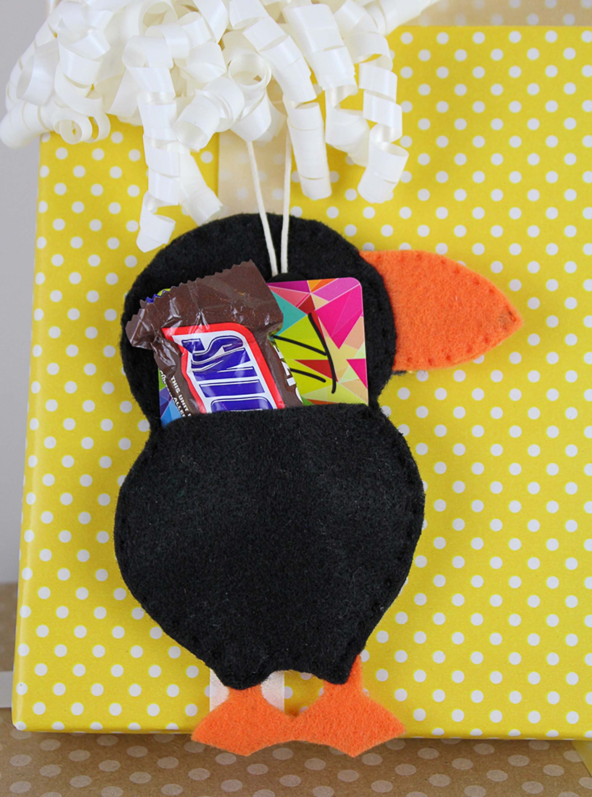 Puffin Ornament Gift Tag Package Tie on Pattern - Etsy