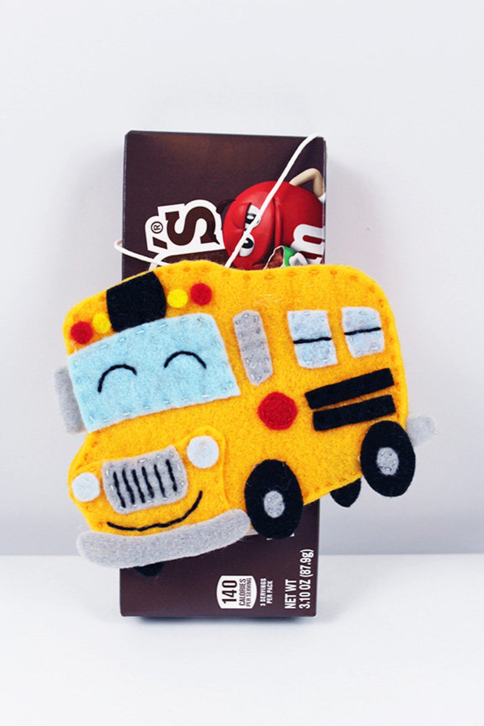 School Bus Felt Ornament Package Tie on Gift Card Money Holder ...