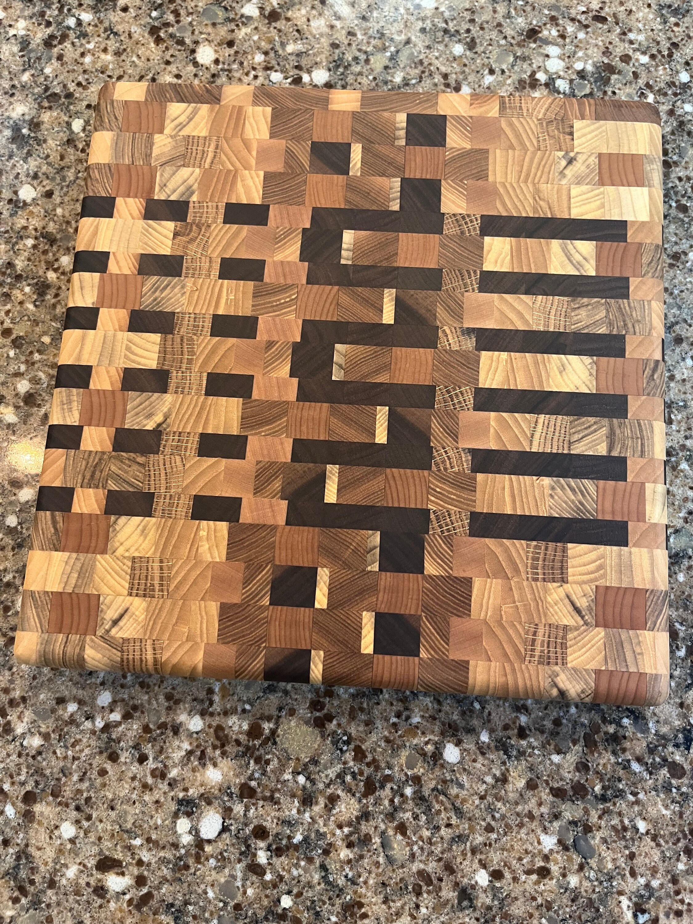 Ash and Black Walnut End Grain Cutting Board - Etsy