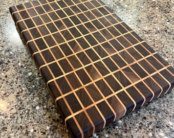 End Grain Cutting Board, Black Walnut and Maple, Brick Pattern - Etsy