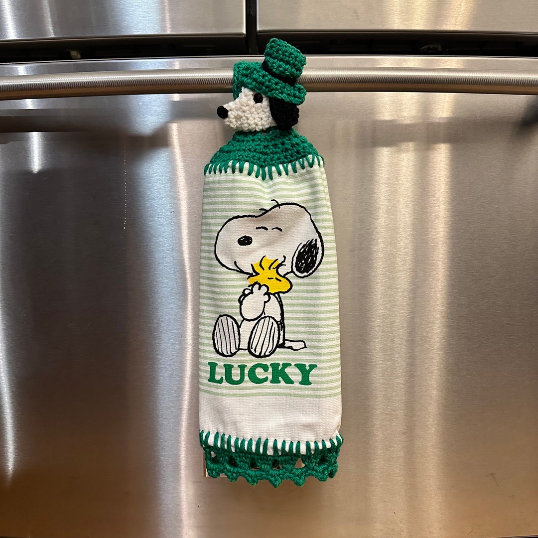 Snoopy St Patrick’s Hanging Towel. Snoopy Kitchen Towel. St Patrick’s ...