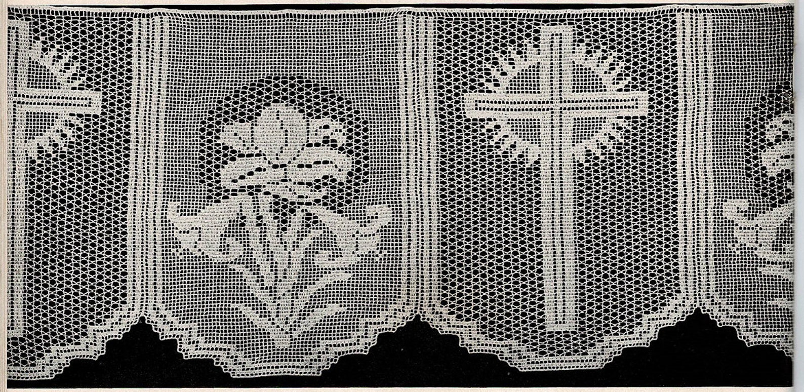 Altar Lace Crochet Pattern Church Religious Mass Scalloped - Etsy