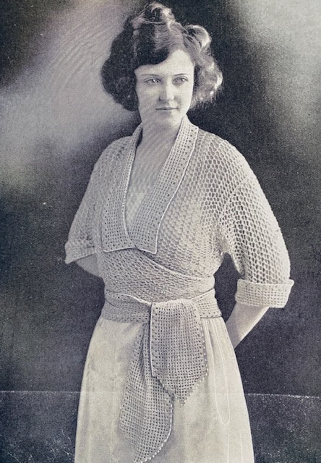 1920s Ladies Sweater With Obi Style Belt Deep V Neckline Square Collar ...