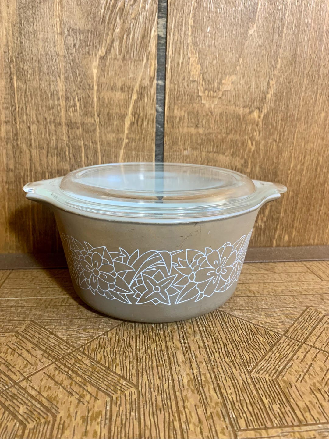 Vintage 1quart Casserole by Pyrex - Woodland Pattern - Etsy