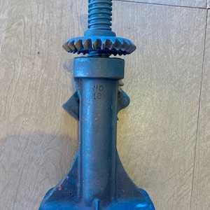 Antique Cast Iron Farm Jack - Etsy