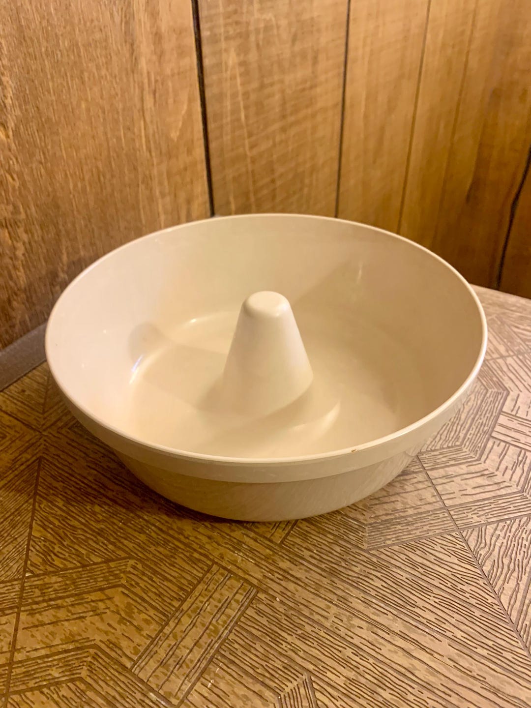 Anchor Hocking Microware 9 Bundt Cake Pan - Etsy