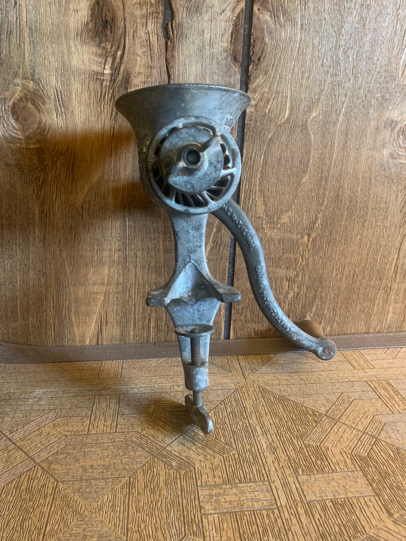 Vintage Universal Food Chopper No. 3 - Etsy