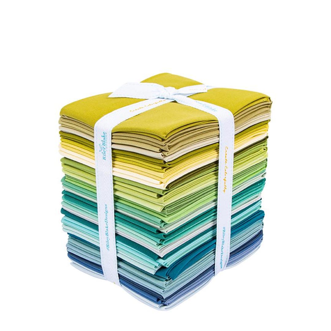 Confetti Cottons Dapper Fat Quarter Bundle by Lori Holt for Riley Blake Designs | 32 Precut Fat ...