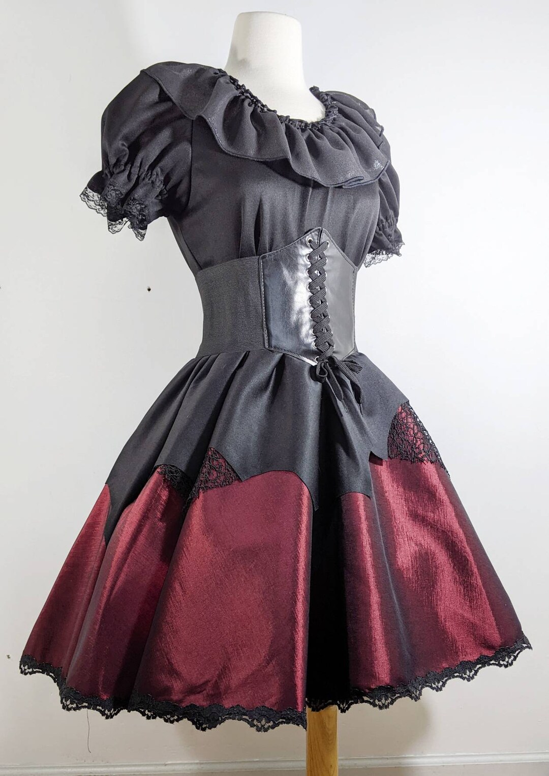 VK Freakshow Goth Visual Kei Witch Vampire Princess Halloween Costume ...