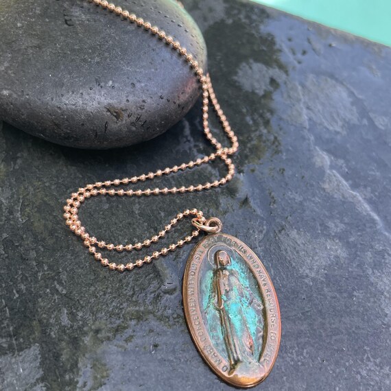 Vintage Virgin Mary Copper Medal with Verdigris Patin… - Gem