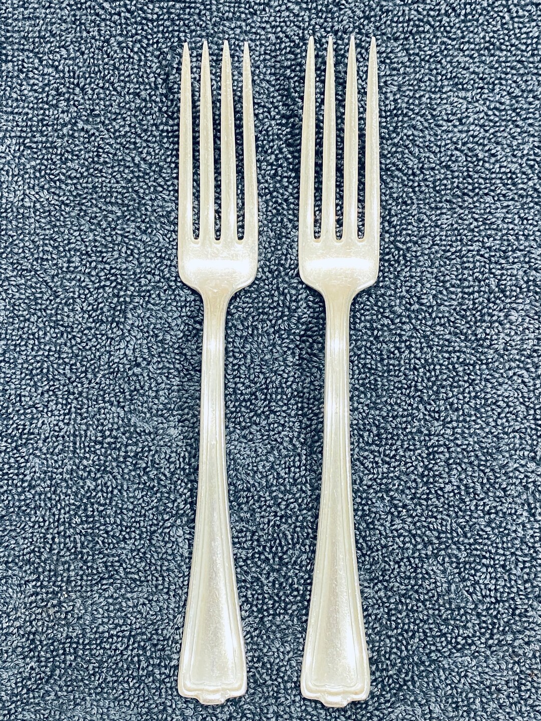 Vintage 1847 Rogers Bros Dinner Forks (2) - Etsy