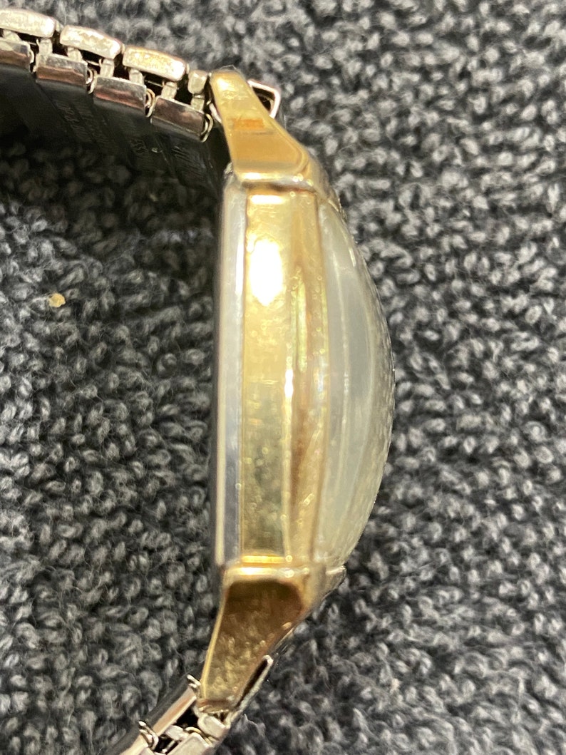 Elgin Deluxe Vintage Mens Gold Wrist Watch Circa 1950s - Etsy