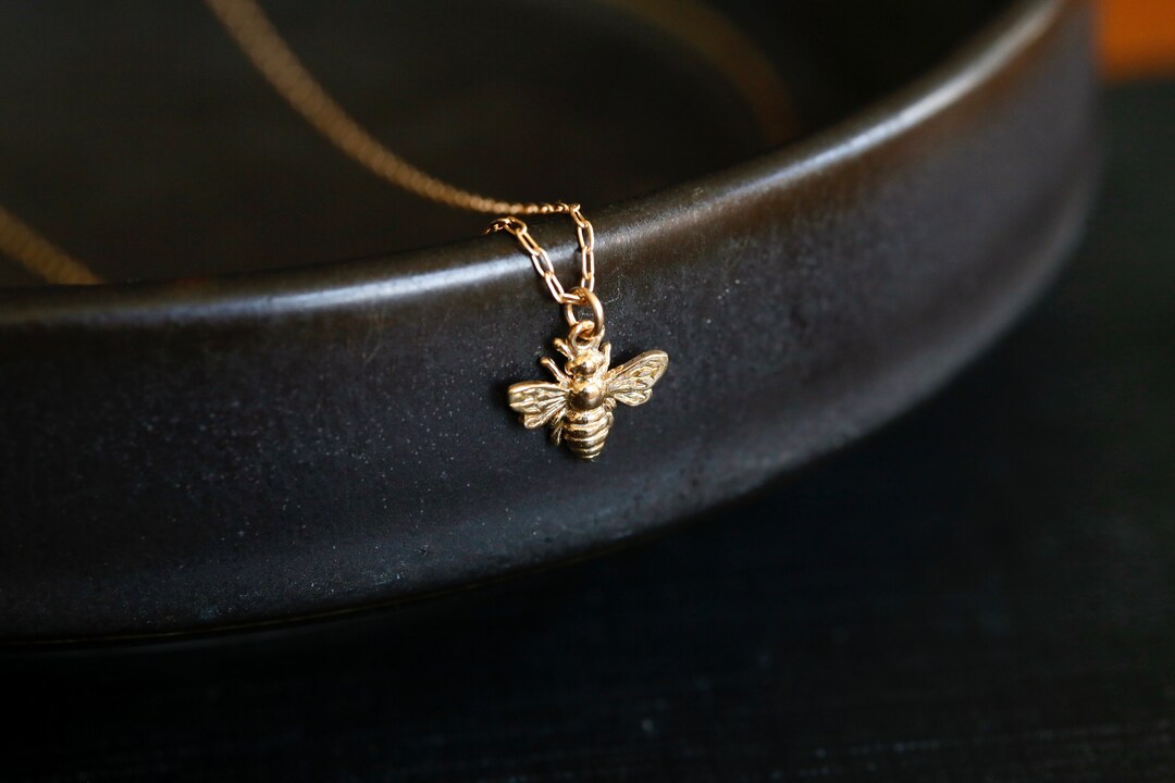 Golden Bee Necklace - Gold Bee Necklace, Bee Charm Necklace, Gold ...