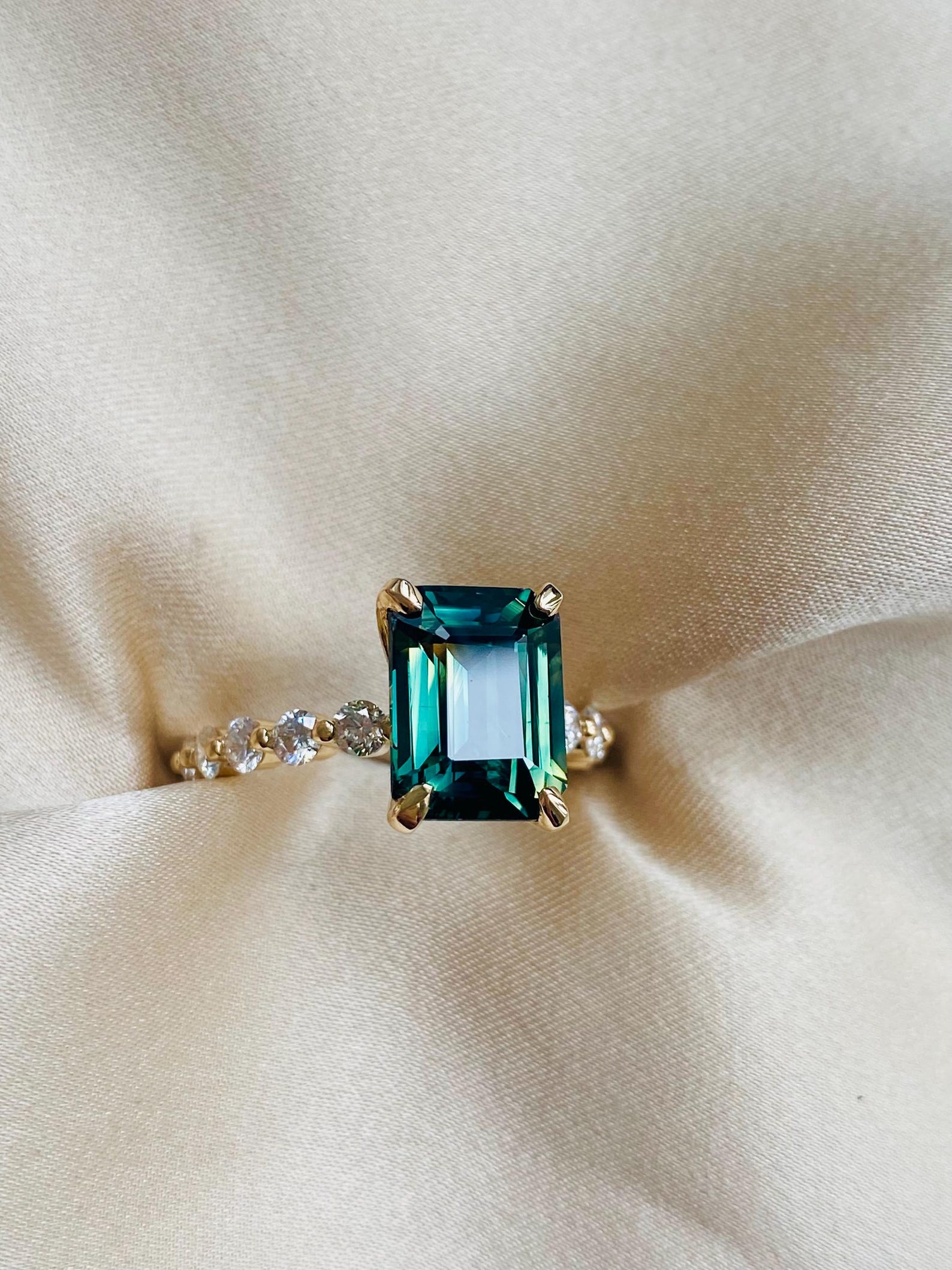 Emerald Cut Green Sapphire Engagement Ring: 14k Gold Diamond Halo - Etsy