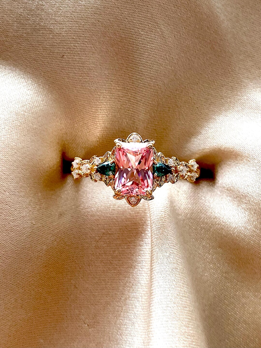Arwen Peach Pink Sapphire Engagement Ring Gold. Enchanted Fantasy Ring ...