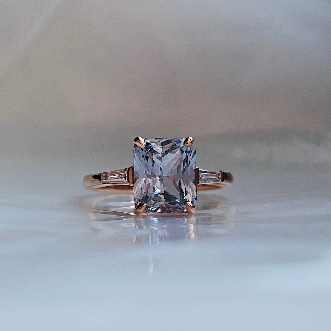 Mood Ring. Sapphire Engagement Ring. 3.5ct Moody Sapphire Ring, Emerald ...
