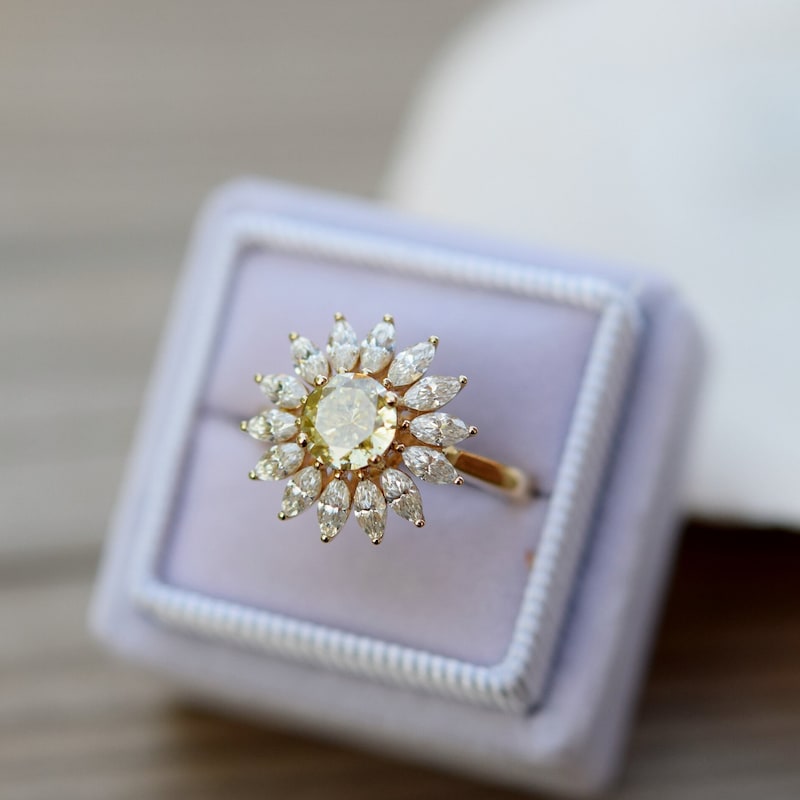 Flower Engagement Ring - Etsy