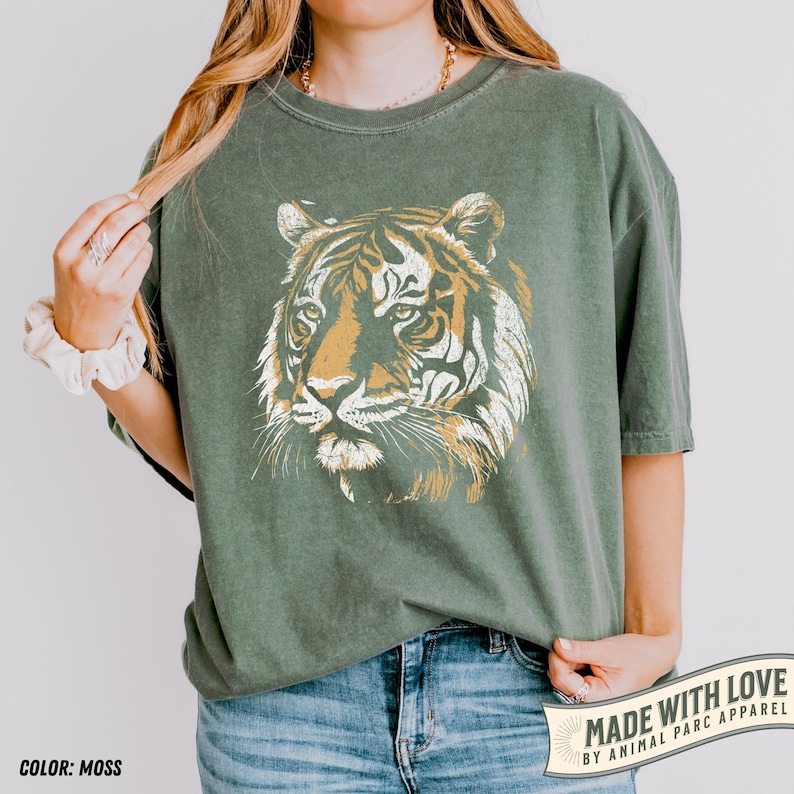 Tiger Vintage Shirt Tiger Graphic Tee, Gift Tiger Lover Wild Cat Shirt ...