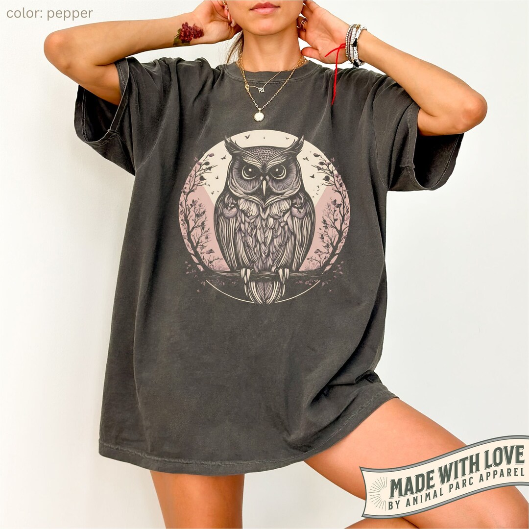 Owl Vintage T Shirt, Aesthetic Owl Graphic Tee, Gift Shirt Owl Lovers ...