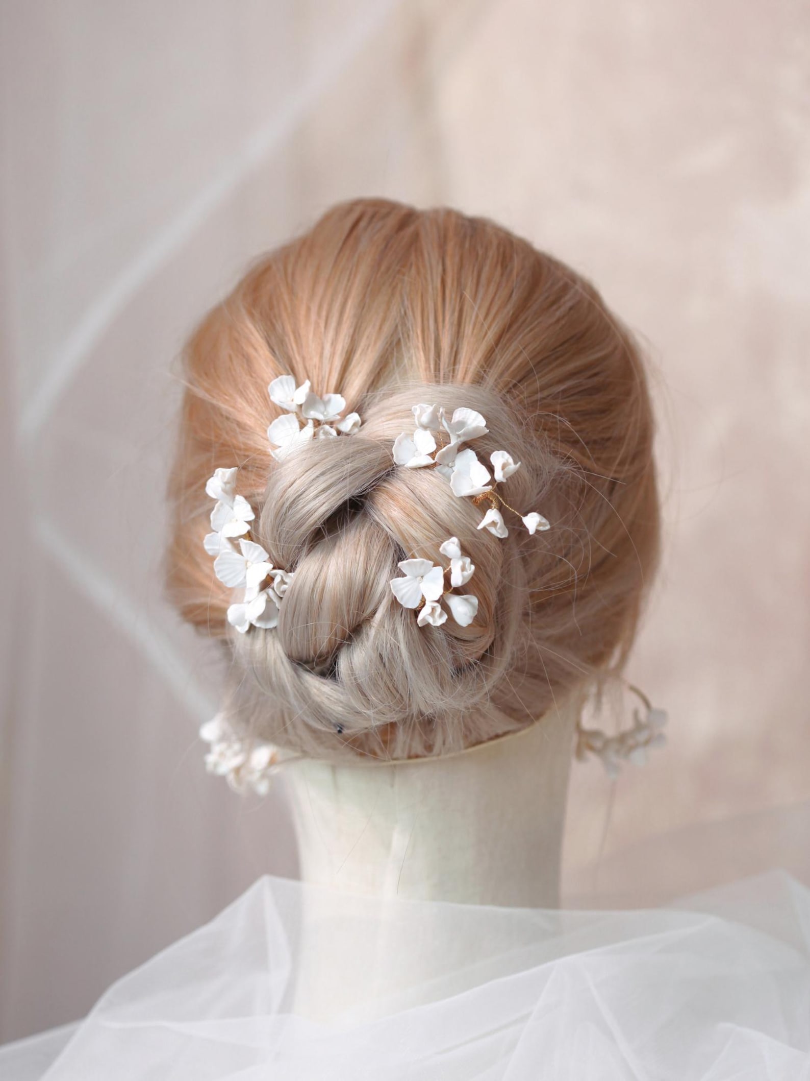 WHITE TRILLIUM Cold Porcelain Hair Pins, Handmade Cold Porcelain Hair ...