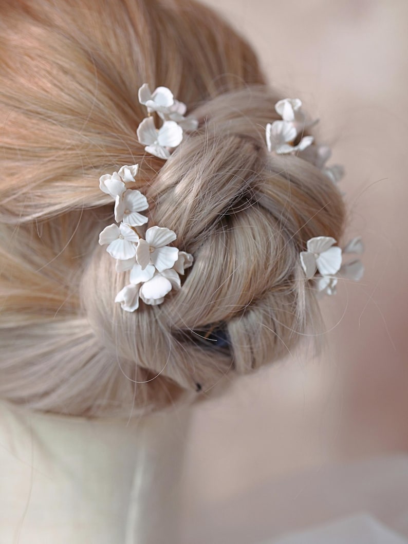 WHITE TRILLIUM Cold Porcelain Hair Pins, Handmade Cold Porcelain Hair ...