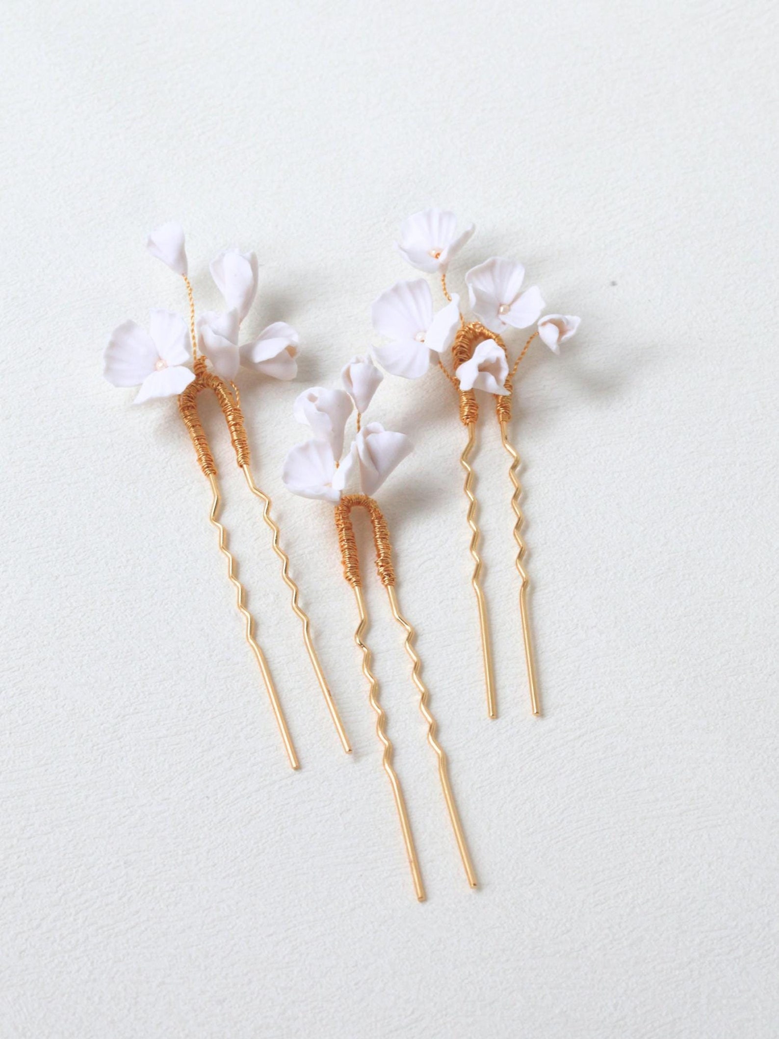 WHITE TRILLIUM Cold Porcelain Hair Pins, Handmade Cold Porcelain Hair ...