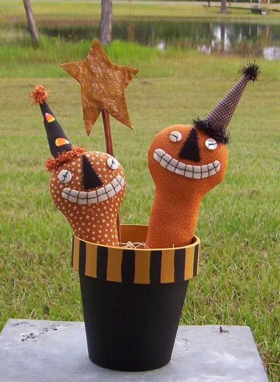 Halloween curated by Handmade Art Fair (HAFAIR) Etsy Team on Etsy