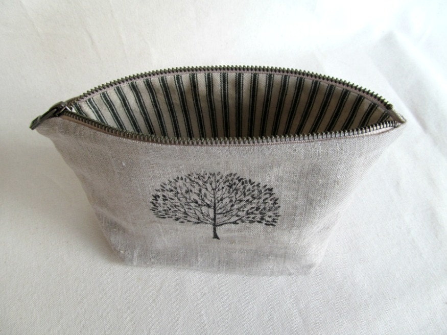 Linen Zippered Pouch // Travel Pouch //cosmetic Case // Large - Etsy