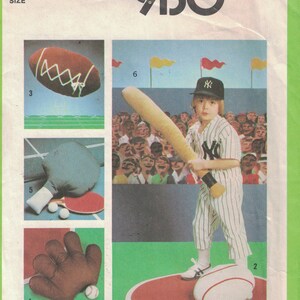 1970s Vintage Sewing Pattern Simplicity 9130 Misses Set of Sports ...