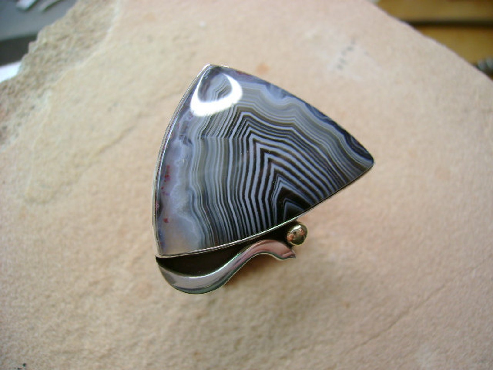 Striking Tuxedo Agate Cocktail Ring - Size 8.5 - Etsy
