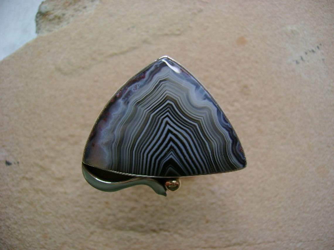 Striking Tuxedo Agate Cocktail Ring - Size 8.5 - Etsy