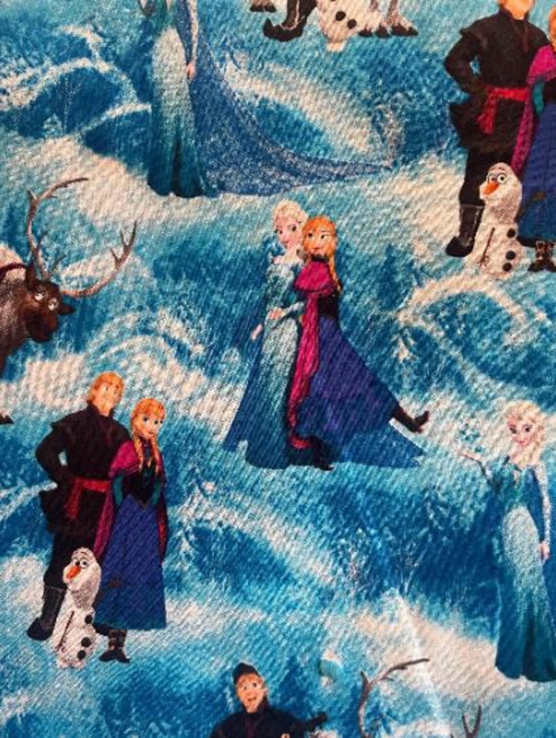 Disney Frozen Cotton Fabric Sisters Anna and Elsa Kristoff Olaf & Sven ...